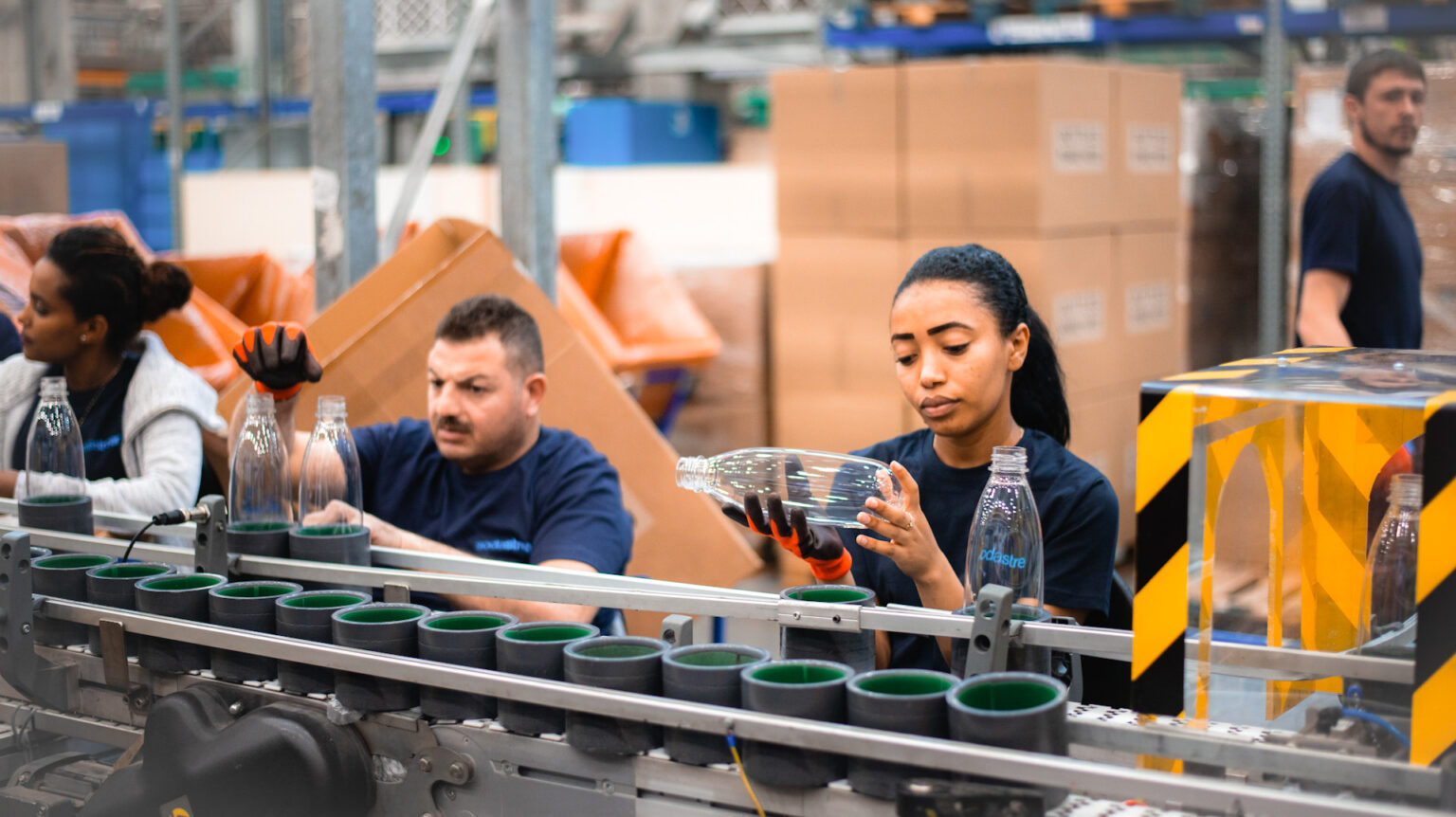 10 Perfect Pick and Place Tasks for a Robot - RoboDK blog