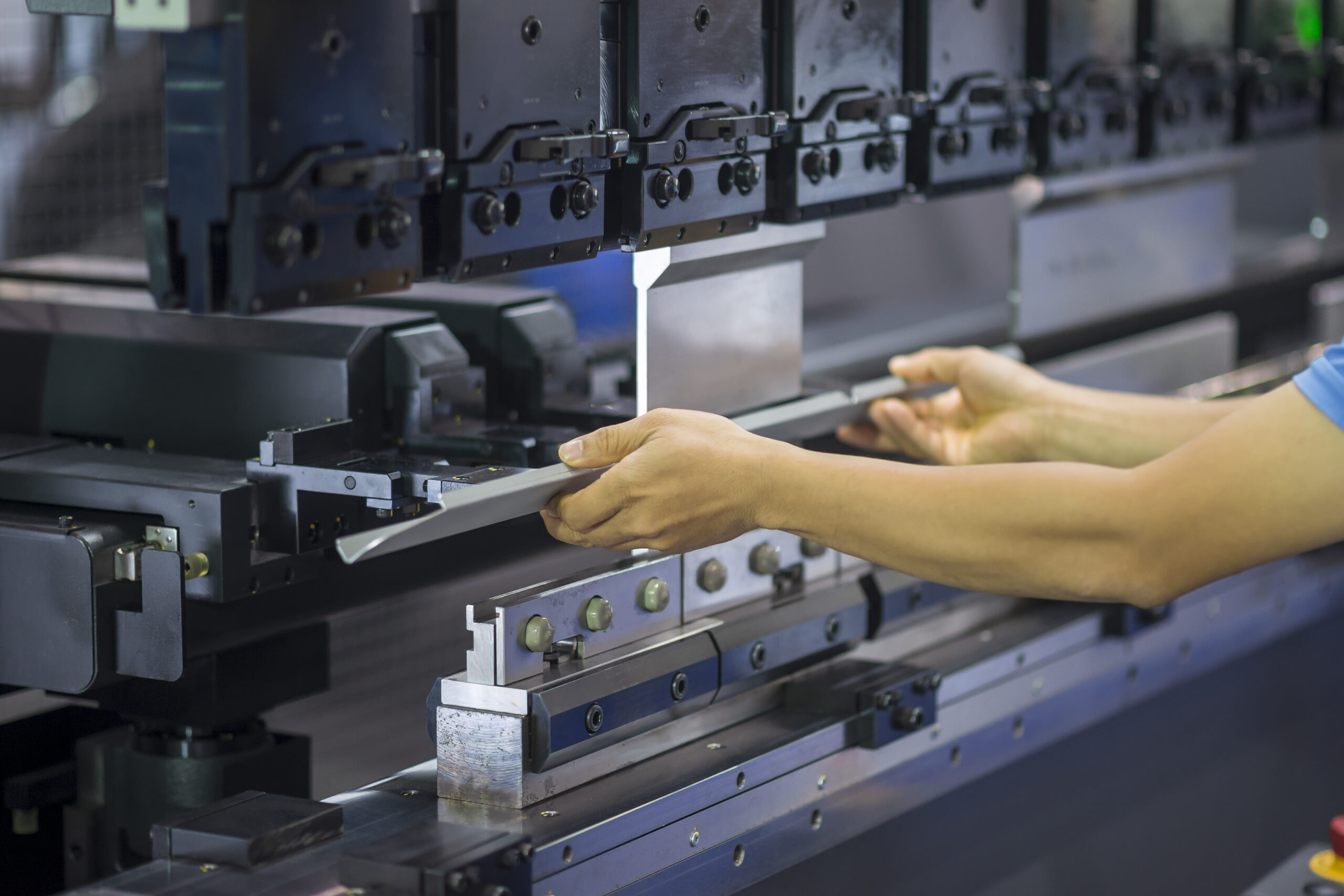 How To Bend Metal Sheet With A Robot RoboDK Blog