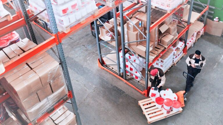 The Smart Robot User's Guide to Plant Layout Design - RoboDK blog