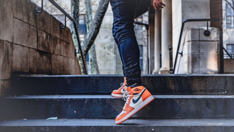 10 Fantastic Examples of Flexible Manufacturing - RoboDK blog