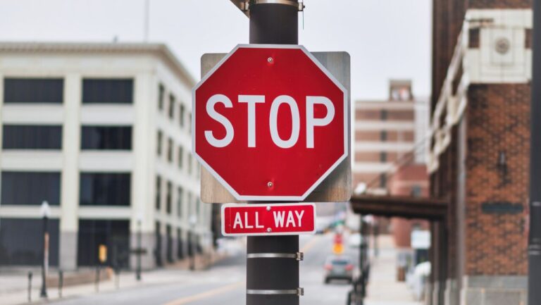 Robot Singularity Avoidance: 9 Strategies to Keep Robots in Control ...