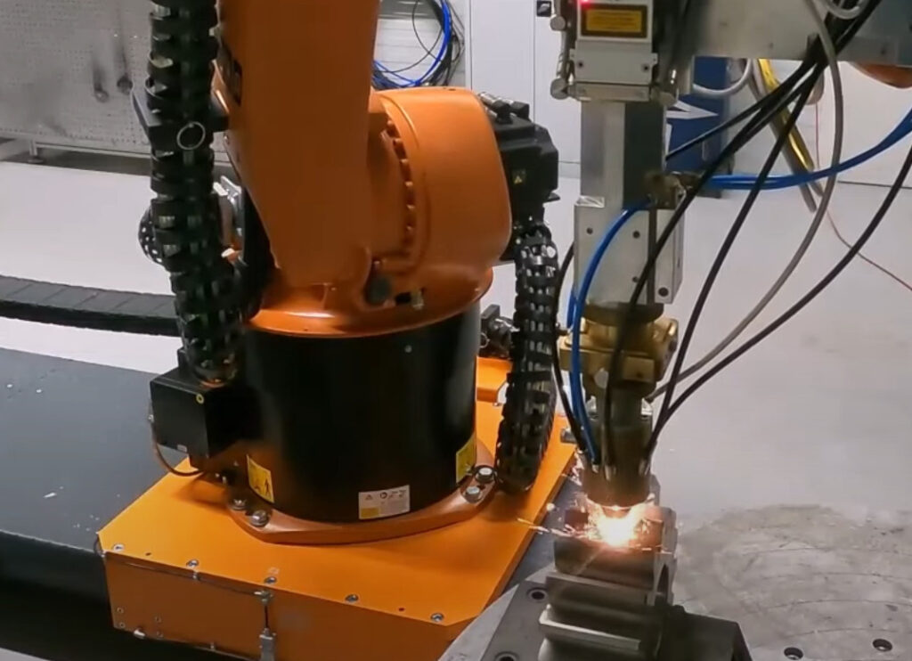 Gear-Repair-Robot-Integration - RoboDK blog