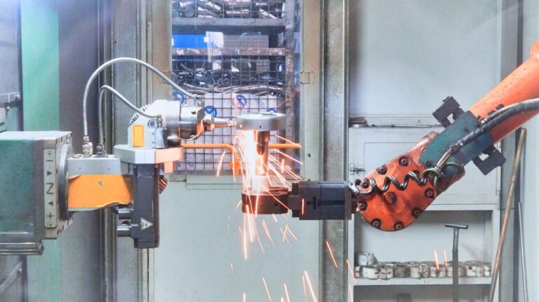 9 Types of Robot Welding: A Breakdown of Common Types